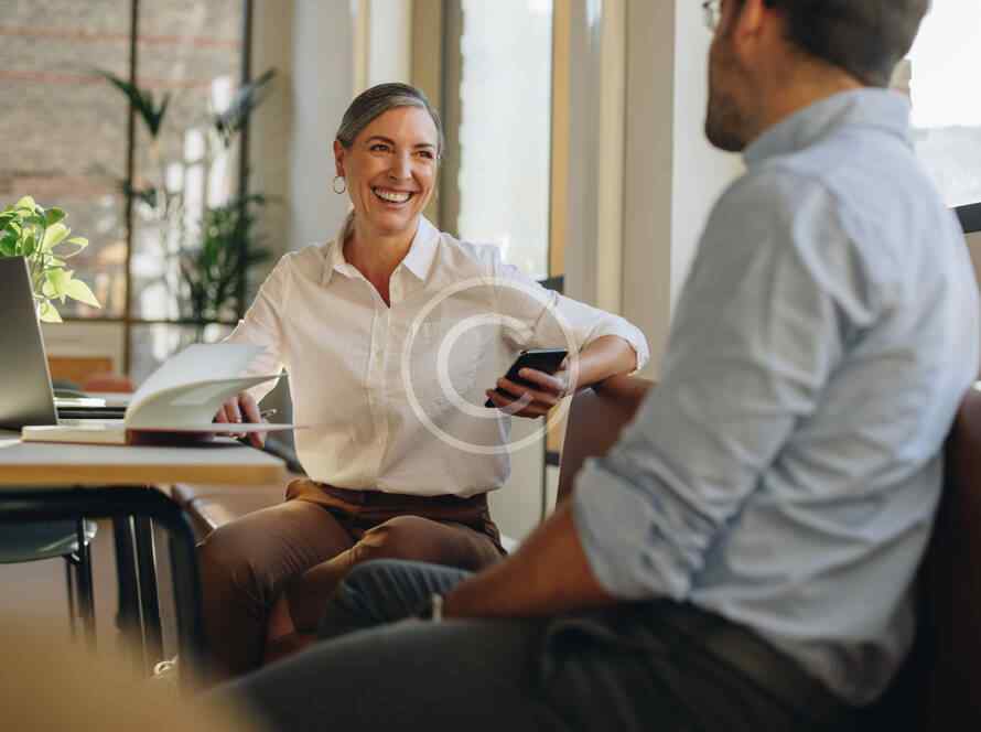 Which card is better to have – debit or credit? - Jofax